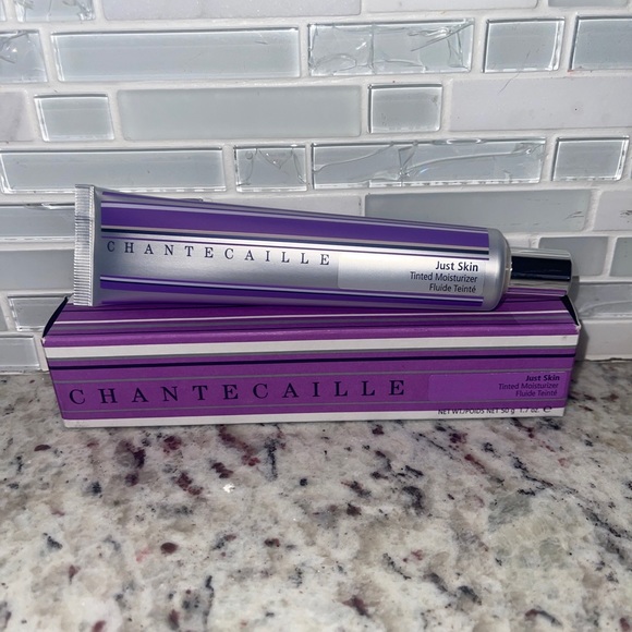 Chantecaille | Makeup | Chantecaille Just Skin Tinted Moisturizer Spf 5 ...